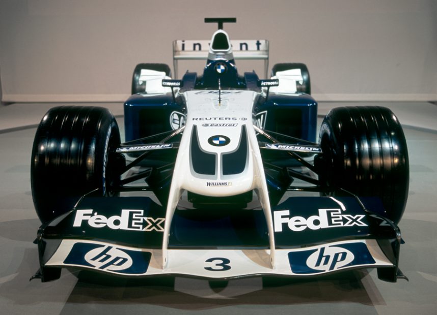A história do Williams FW26, o carro de bico inusitado da F1 em 2004